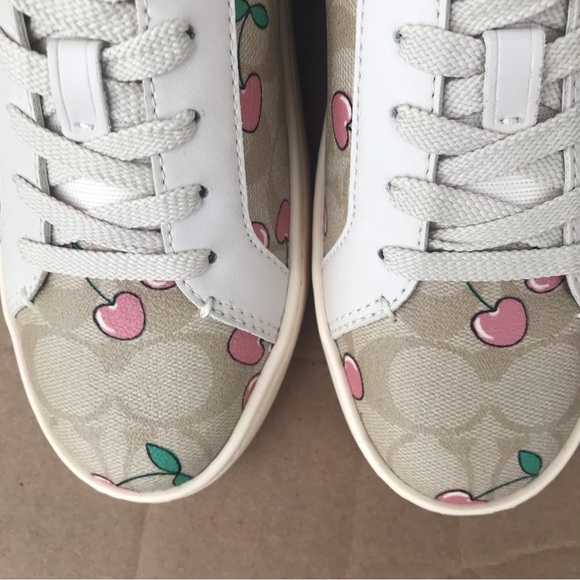 Coach | Shoes | Coach Clip Low Top Sneaker In Signature Canvas With ...